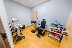 Eye & Vision Exams | Prairie Eye Center