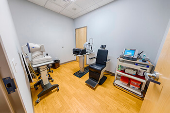 Eye & Vision Exams | Prairie Eye Center